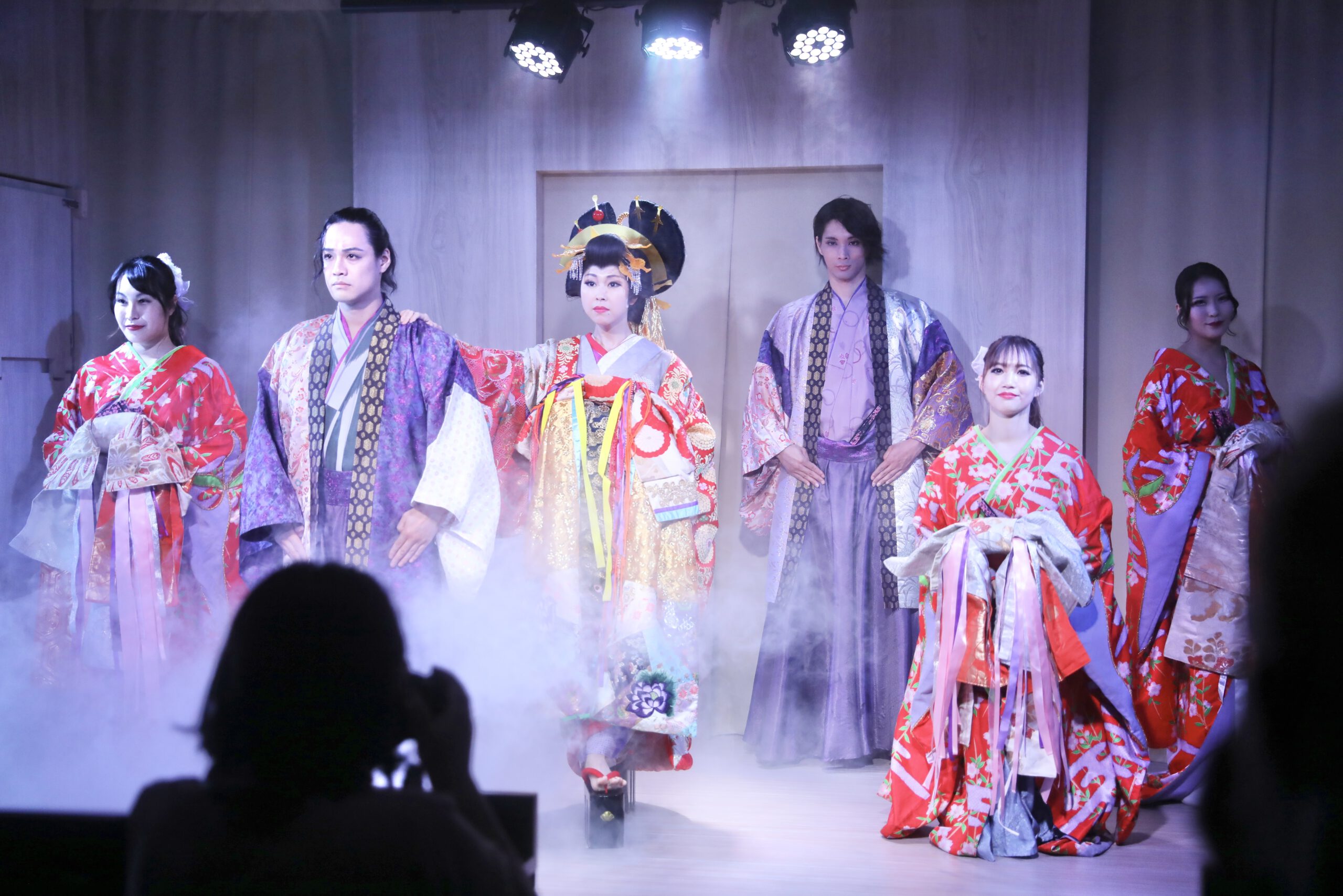 Japanese-style Show Theater ASAKUSA KAGUWA